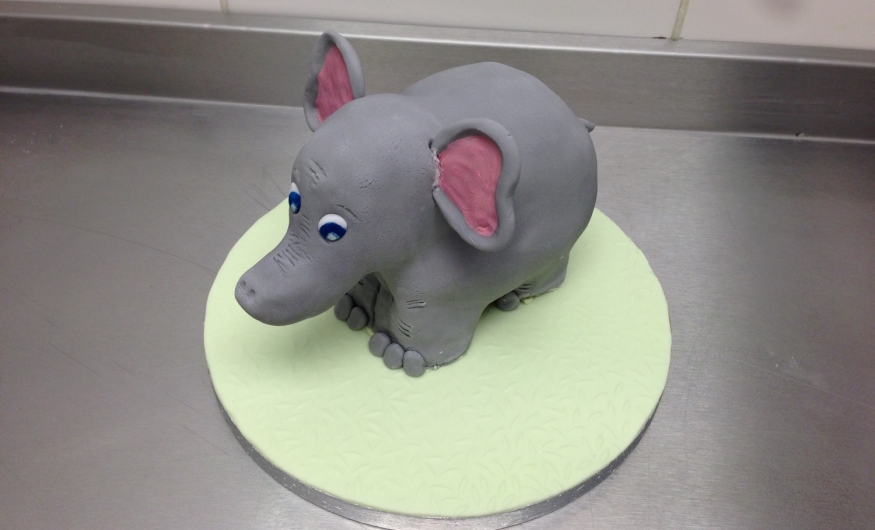 Rice Krispie Treats - Elephant - Cake School